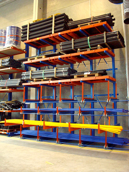 Roll-Out Rack - Extractable cantilever shelves for long goods